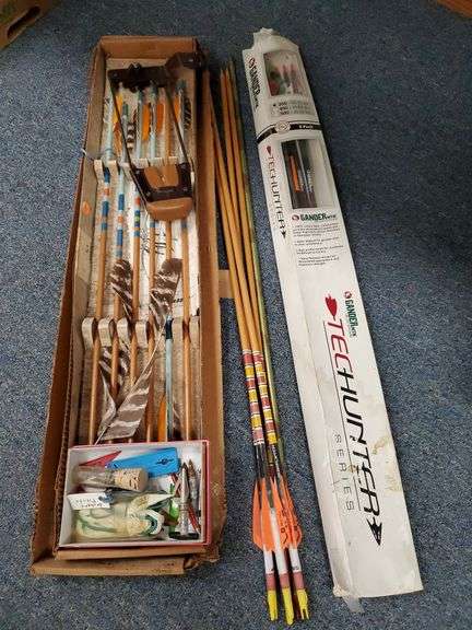 Lot archery arrows and accessories - Bid-Assets Online Auctions
