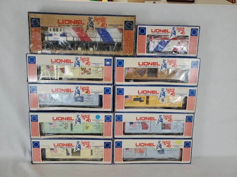 Lionel "Spirit of '76" Commemorative Series Train Set. Includes "Spirit ...