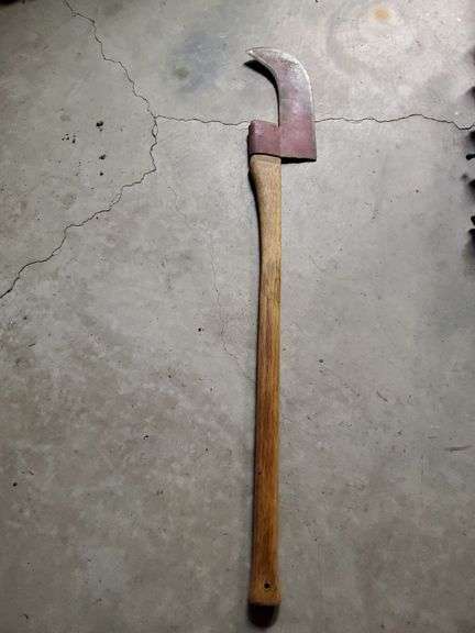 True Temper brush hook axe - Bid-Assets Online Auctions