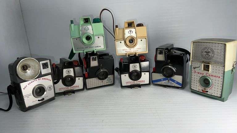 Official Brownie-Girl-Boy Scout Cameras X8 - Bid-Assets Online Auctions
