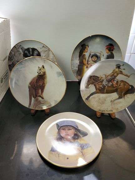 Five Gregory Perillo plates including Mountain Lion, Young Red Cloud ...