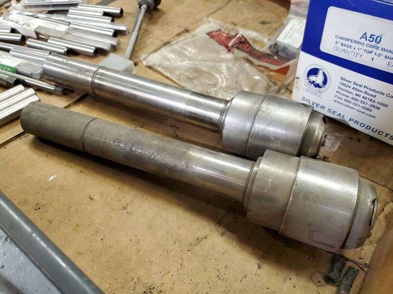 DCM Tech Inc., Winona Minnesota cylinder head milling machine for valve ...