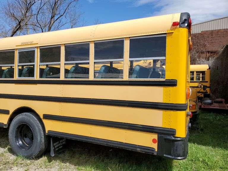 2009 IC Corporation 43 Passenger School Bus #10, VIN# 4DRBUAAN59B667804 ...