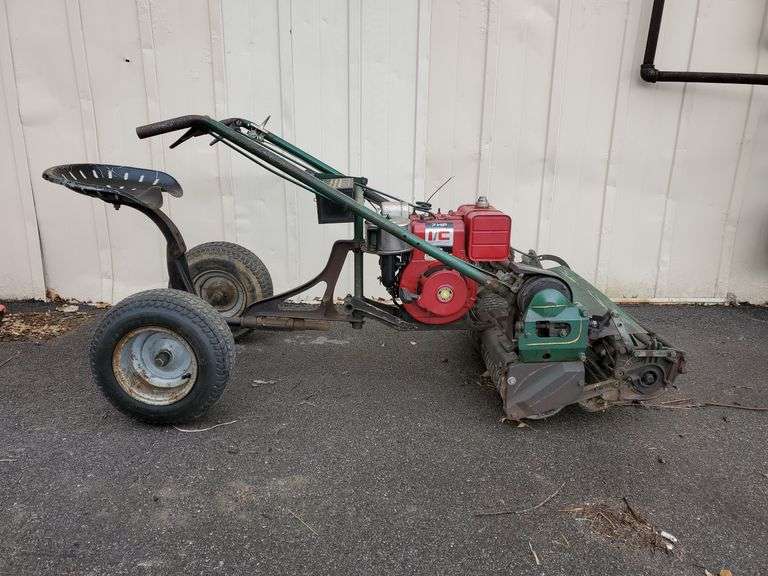 Locke Reel Devere 30" Riding Rotary mower w/ detachable sulky. Includes ...