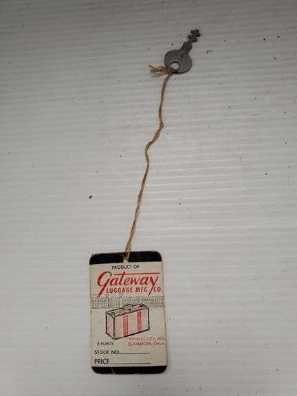 Vintage Gateway Hard Shell Luggage With Original Tag And Key And vintage-gateway-hard-shell-luggage-with-original-tag-and-key-and