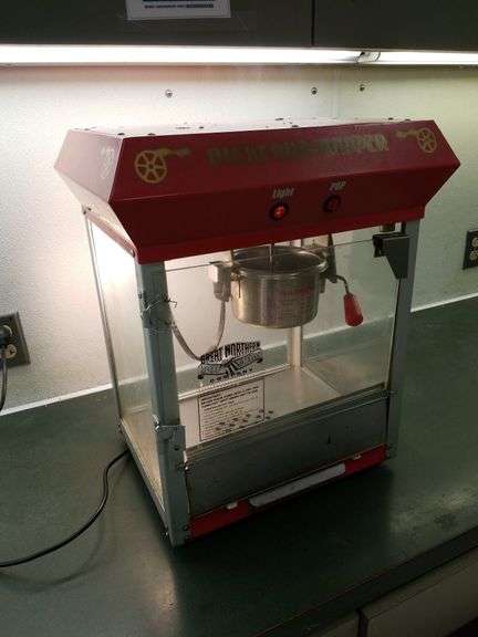 Pickford popper, Great Northern popcorn company. Power is on and heats ...