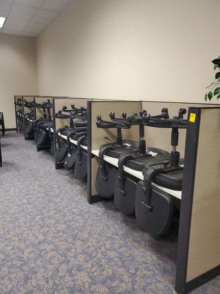 Call center work station with 5' table and padded walls, six total work ...