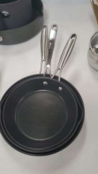 Technique cookware with 3 skillets, 11" fry pan, stock pot, 4qt pan ...