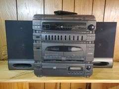 Memorex MD7401 bookshelf stereo system. AM/FM/CD with Dual Tape ...