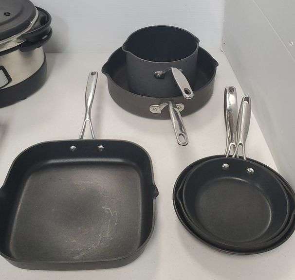 Technique cookware with 3 skillets, 11" fry pan, stock pot, 4qt pan ...