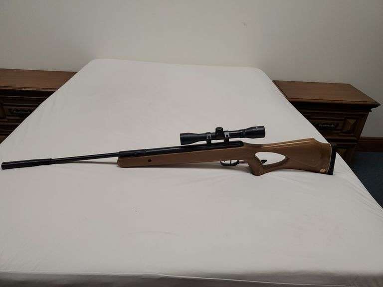 Benjamin Titan NP 177 caliber air rifle, model BW1K77NP with ...