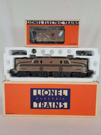 Lionel 6-18300 PRR Pennsylvania #8300 GG-1 "Mint Car Series" Diesel ...