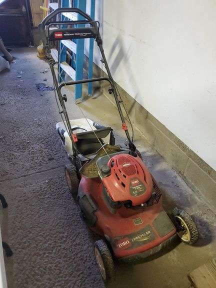 Toro personal pace self propel 22" recycler lawn mower, model 20066 ...