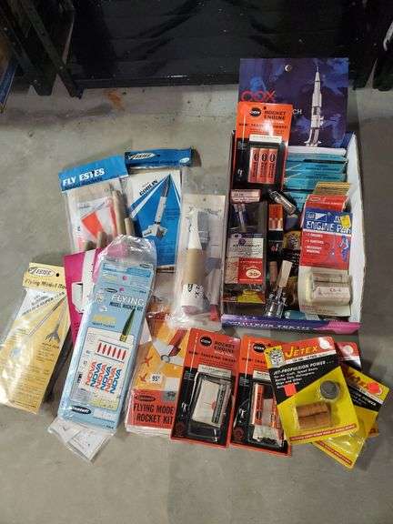 Lot COX rocket engines, engine paks, flying model rocket kits with ...