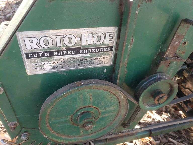 Roto hoe cut and shred model 800 chipper shredder. Stored outside ...