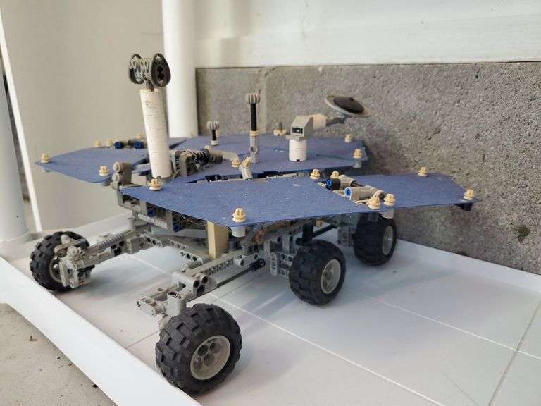 Lego 7471 Mars Exploration rover. - Bid-Assets Online Auctions