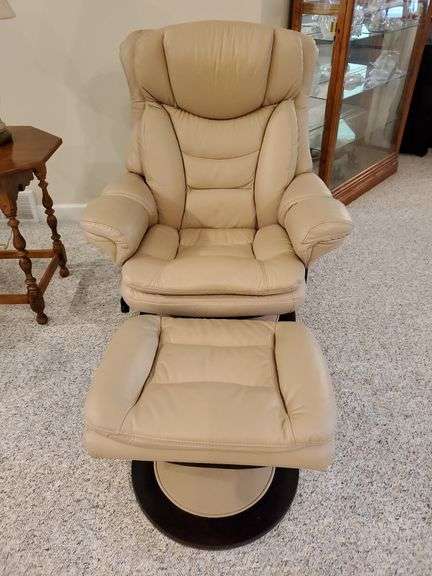 Lane Brown Leather Swivel Chair With Ottoman