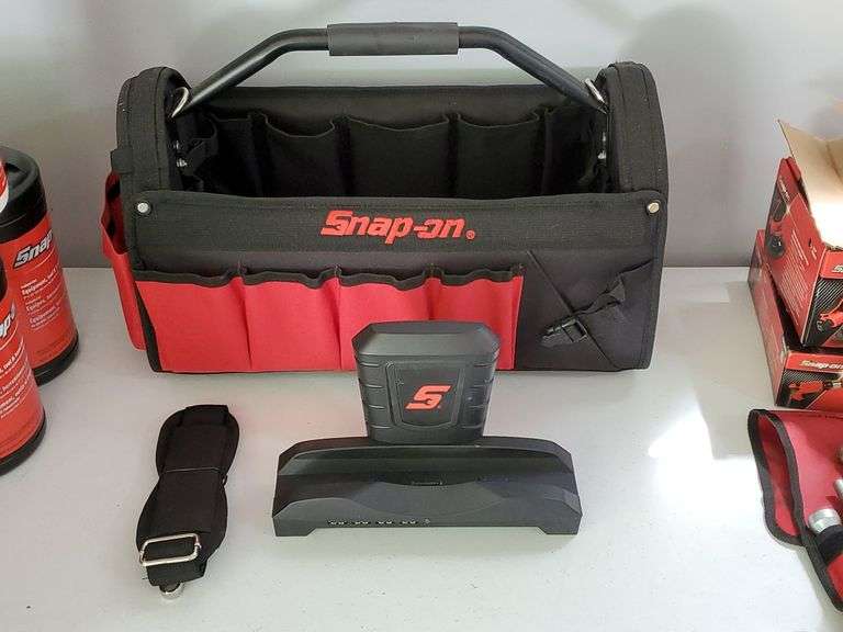 Snap-on nylon tool bag with strap like new, snap on docking station ...