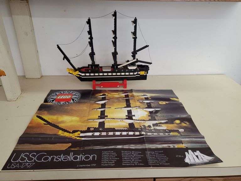 Lego USS Constellation, USA 1797 with poster - Bid-Assets Online Auctions