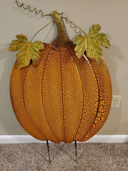 42x27 large metal pumpkin yard decor.. basement - Bid-Assets Online ...