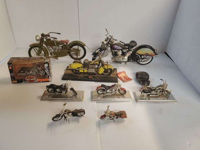 Harley Davidson and Indian motorcycle scale models - Bid-Assets Online ...