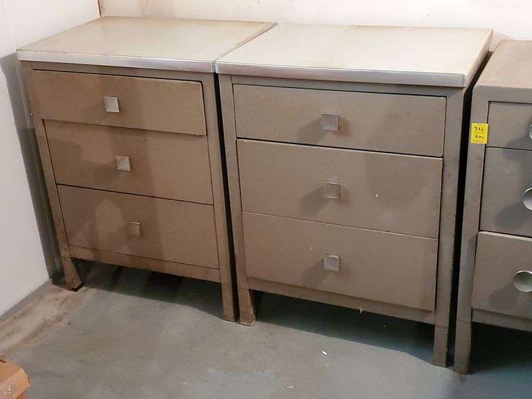 Pair of matching 3 drawer metal cabinets with square center pulls. Each ...