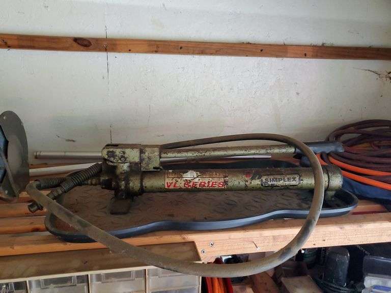 Simplex VL series Porta power - Bid-Assets Online Auctions