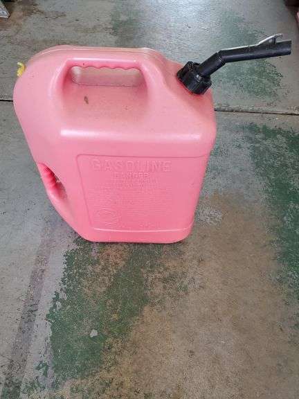 6 gallon gas can - Bid-Assets Online Auctions