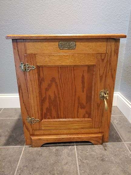 Vintage White Clad Oak Wood Ice Box End Table 21x17dx 25h - Bid-Assets ...