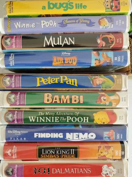 Lot VHS tapes most Disney including, Shrek,Finding Nemo, Bambi, Peter ...