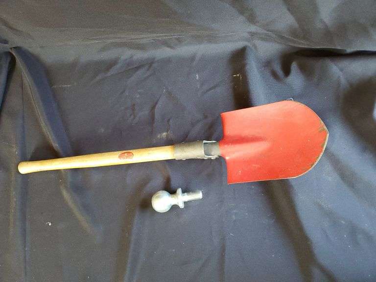 Vintage 27 inch shovel with pick from Japan 1950s through '70s, inch ...