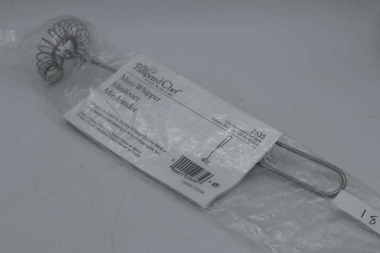 Stainless Steel Mini-Whipper (Original Packaging) - Bartlett Auctions Inc.