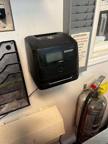 Pyramid 5000+ Time Clock with two racks - Bartlett Auctions Inc.