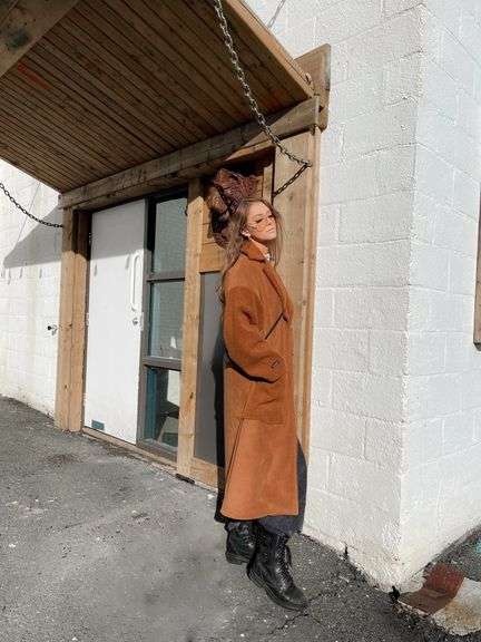 Sooley Designs - Bartlett Auctions Inc.