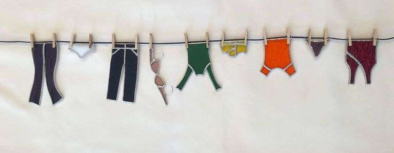 Stained Glass Clothesline - Bartlett Auctions Inc.
