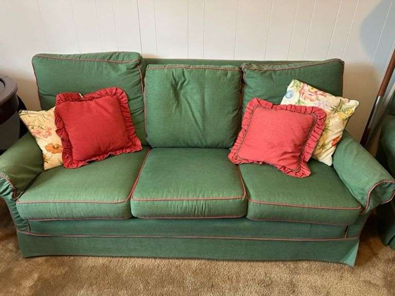 Green sofa and chair and ottoman non match - Bartlett Auctions Inc.