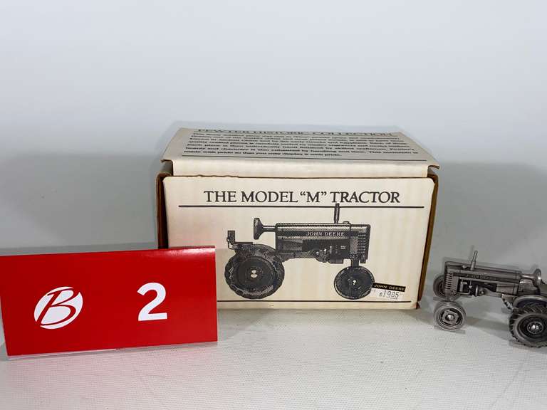 John Deere Model "M" Tractor - Bartkus Auctioneers