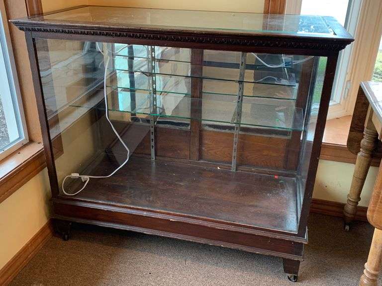 Antique Mirrored Display Case on Casters - Bartkus Auctioneers