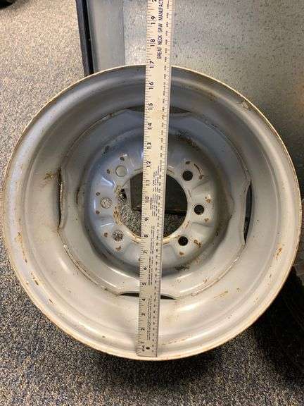 Steel Wheel 8 Lug 17" Rim+ Garden Wheels on Post - Bartkus Auctioneers