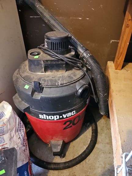 Shop Vac 20 Gallon 2.5HP Vacuum - Bartkus Auctioneers