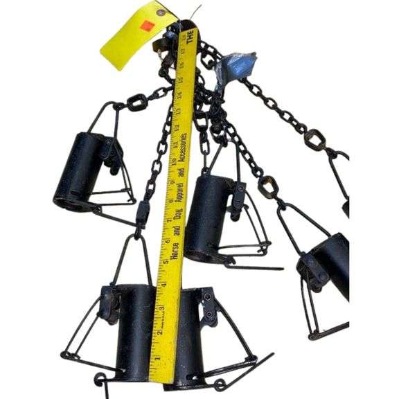 Lot of 6 - Duke Traps Animal Foot Raccoons - Bartkus Auctioneers