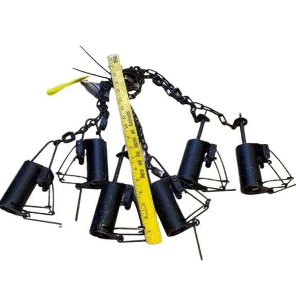 Lot of 6 - Quad Performance Traps Animal Foot Raccoons - Bartkus ...