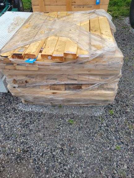 Pallet of 2x4's - Web Online Auctions