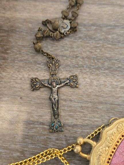Fans, Switchplate, Coin Purses, Rosery - Web Online Auctions