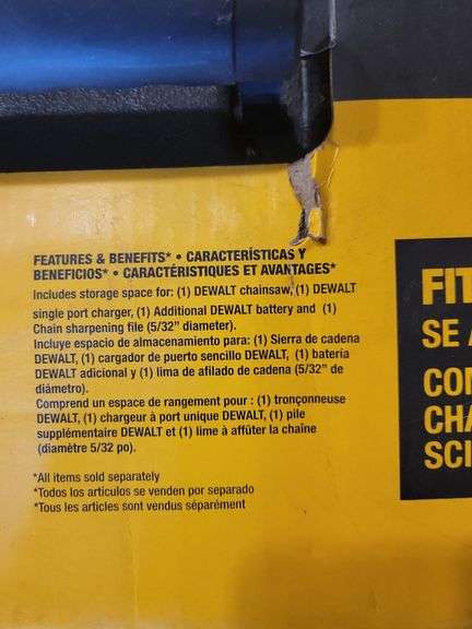 New DeWalt Chain Saw Kit Box - Web Online Auctions