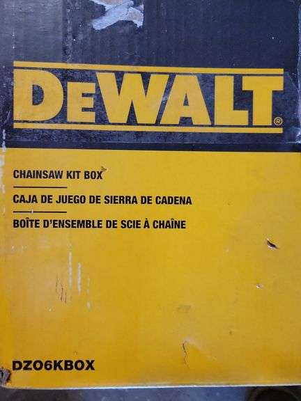 New DeWalt Chain Saw Kit Box - Web Online Auctions