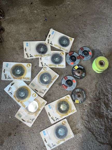 Hose clamps, grinder wheels, flagging ribbon - Web Online Auctions