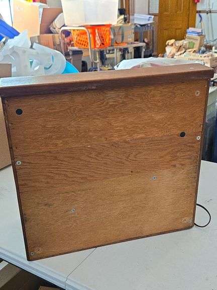 Wooden Wall Mounted X-ray Light Box - Web Online Auctions