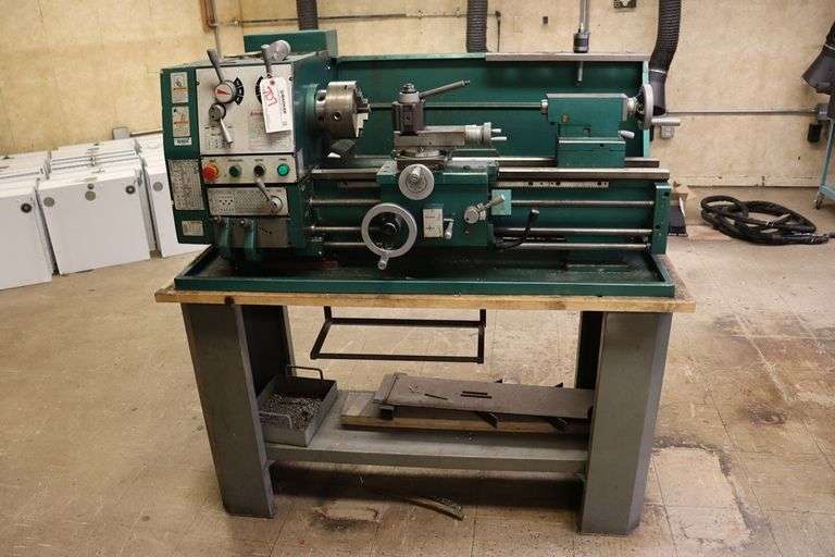 2012 Grizzly G4002 - 12" x 24" lathe - 1 phase - power cord has been ...