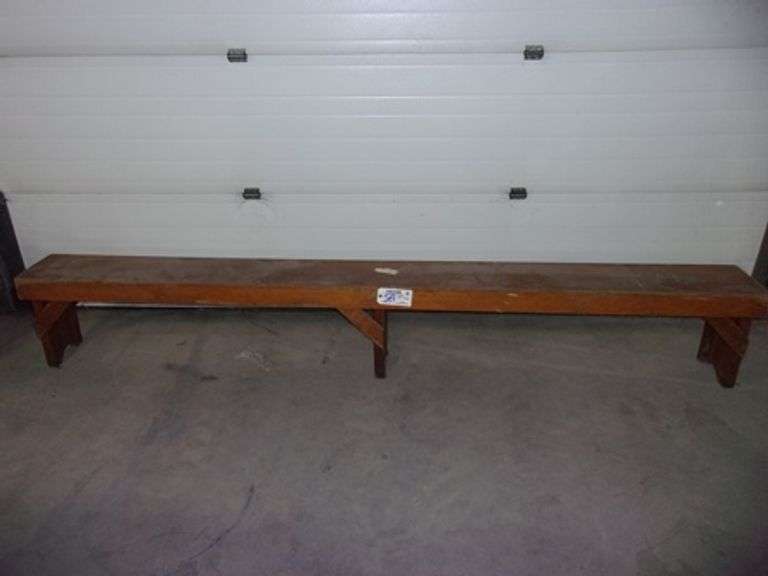 115" long wood bench - Backes Commercial Auctioneers